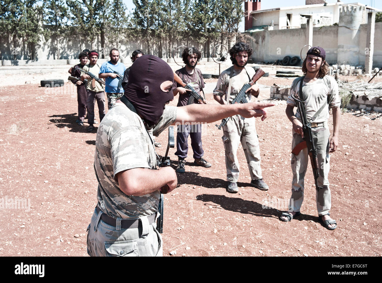 Al mujahideen hi-res stock photography and images - Alamy