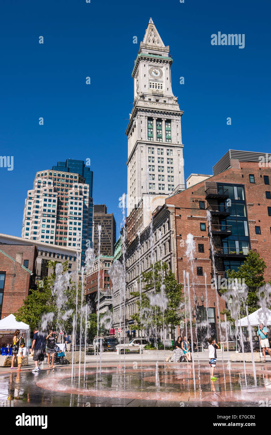Rings Fountain, Boston Massachusetts - USA Stock Photo - Alamy