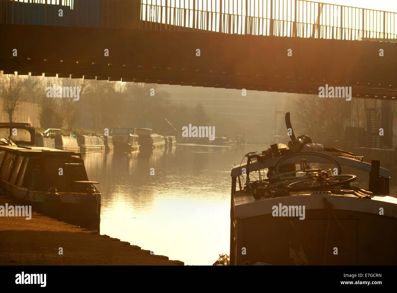 Boats on the Lee Navigation Canal Stock Photo - Alamy