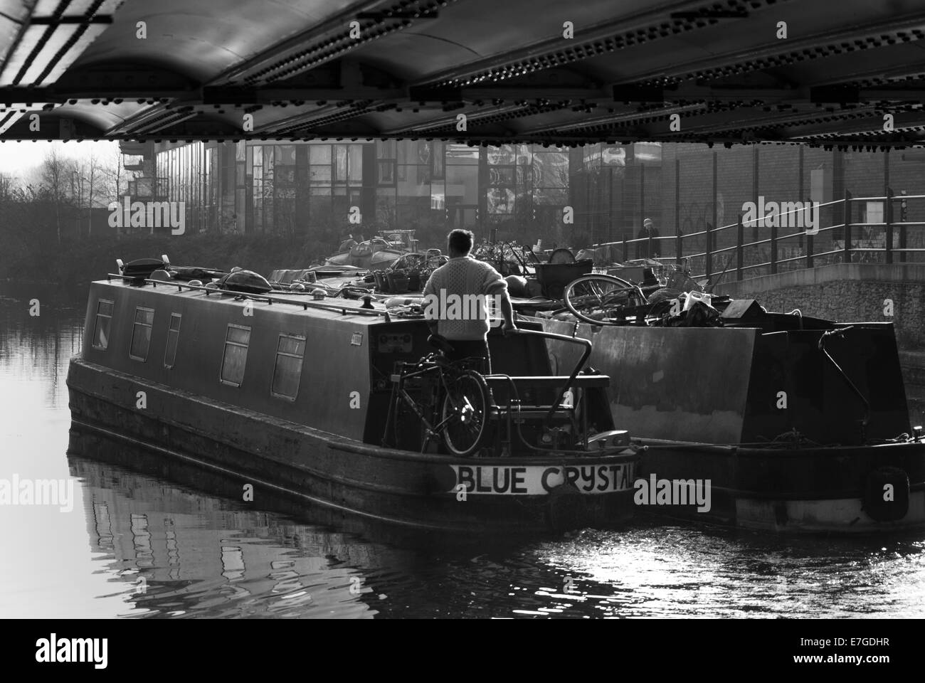 Barges black boats hi-res stock photography and images - Alamy