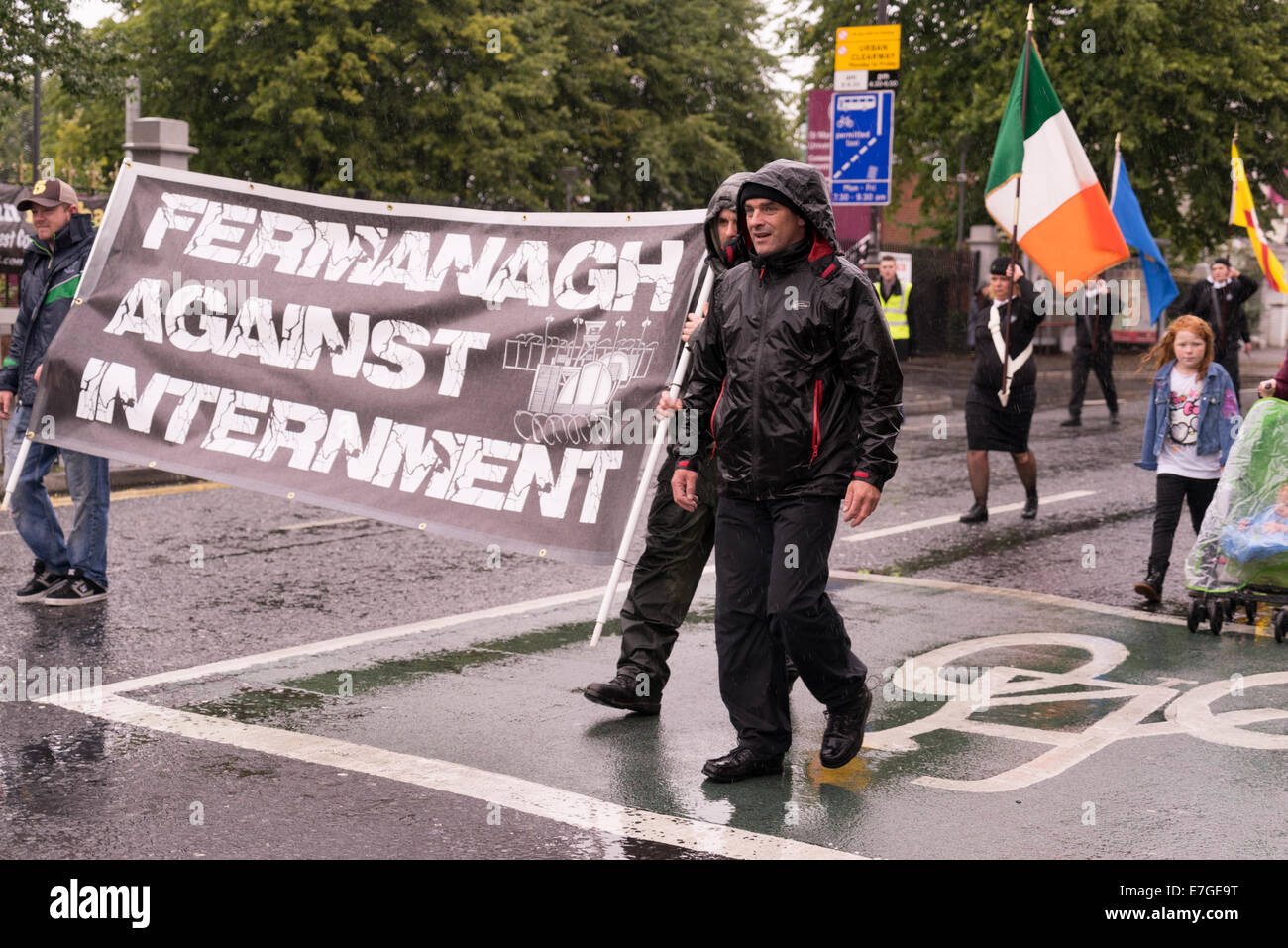 Irish republican parade hi-res stock photography and images - Alamy