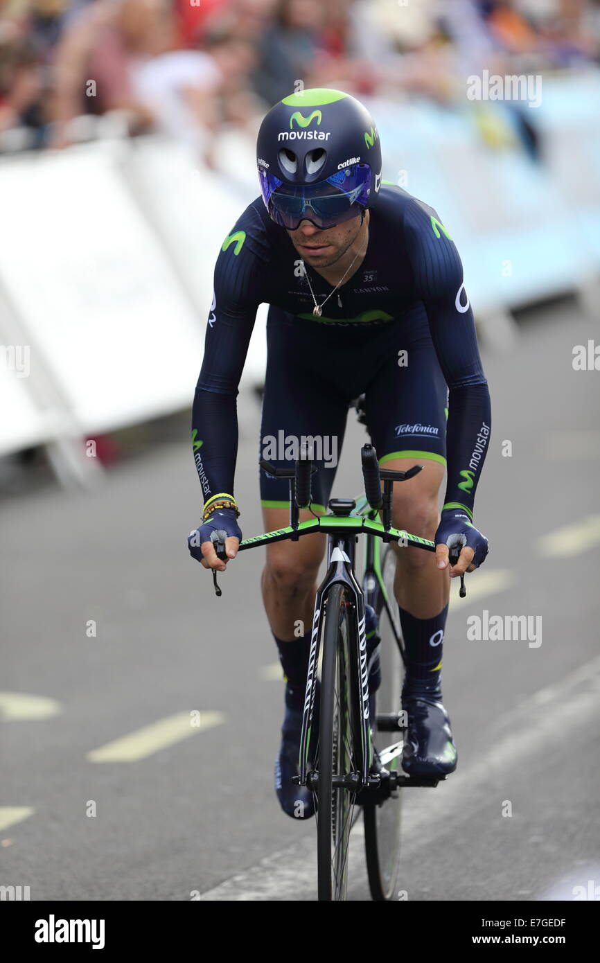 2014 Tour of Britain London Stage 8a Individual Time Trial start ramp ...