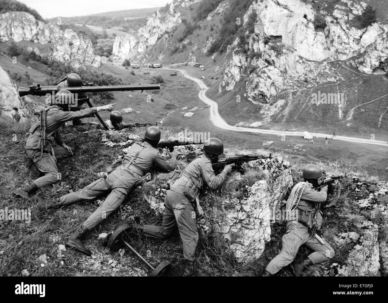 Warsaw pact hi-res stock photography and images - Alamy
