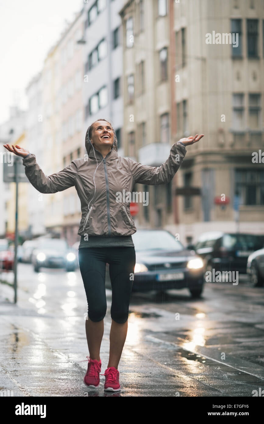Catching rain hi-res stock photography and images - Alamy