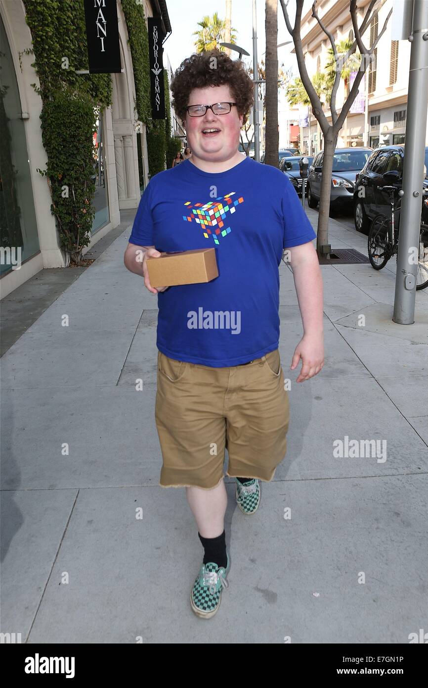 Jesse Heiman walks after lunch in beverly Hills Featuring: Jesse Heiman ...