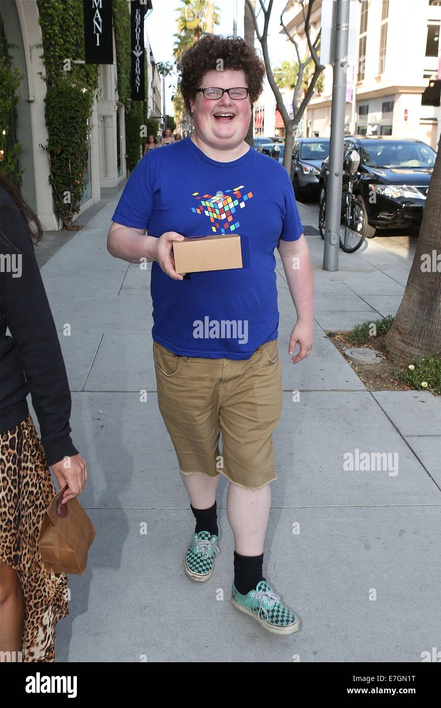 Jesse Heiman walks after lunch in beverly Hills Featuring: Jesse Heiman ...