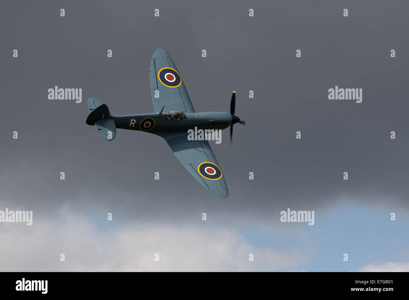 Photo reconnaissance spitfire hi-res stock photography and images - Alamy