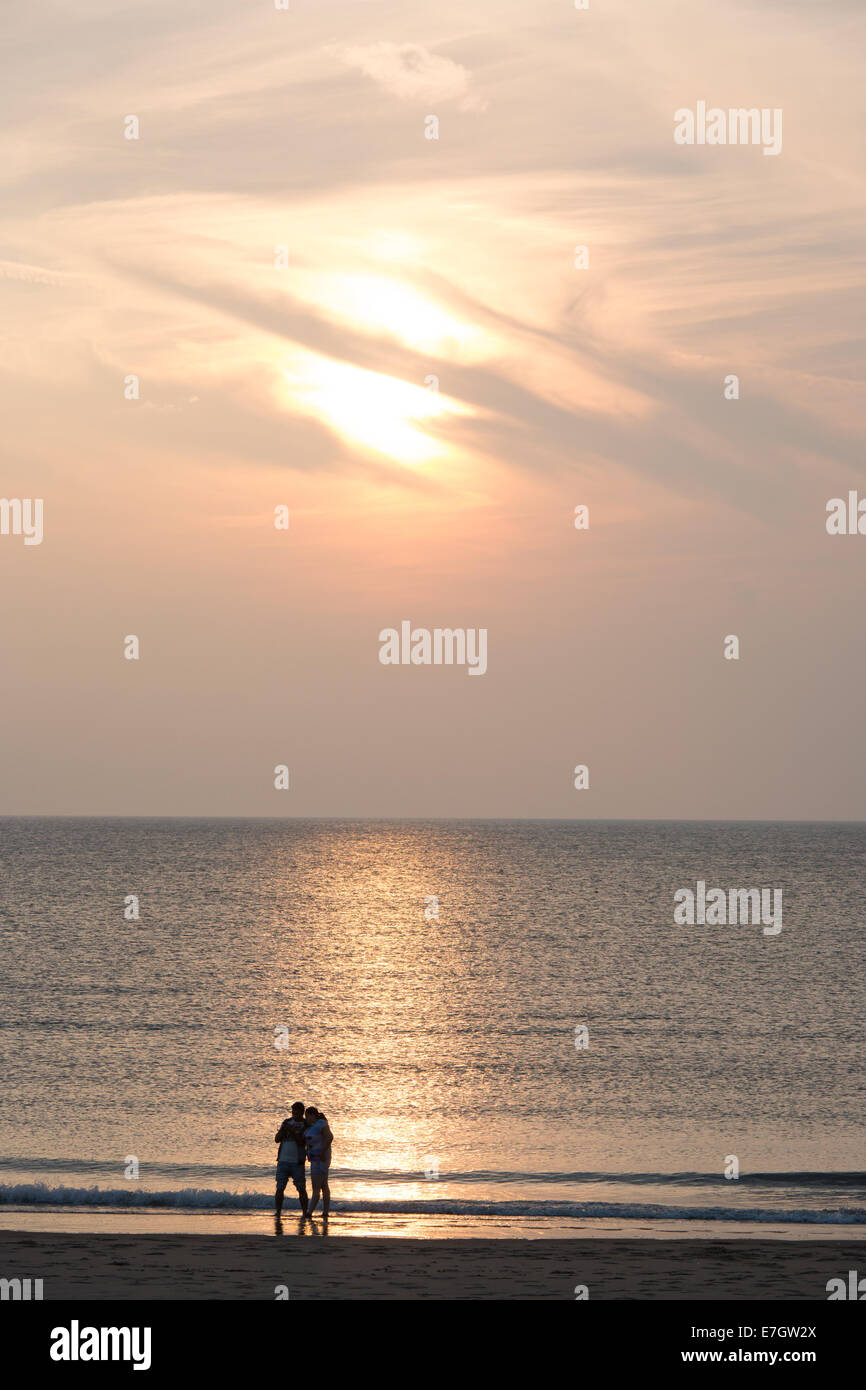 September beach stroll hi-res stock photography and images - Alamy