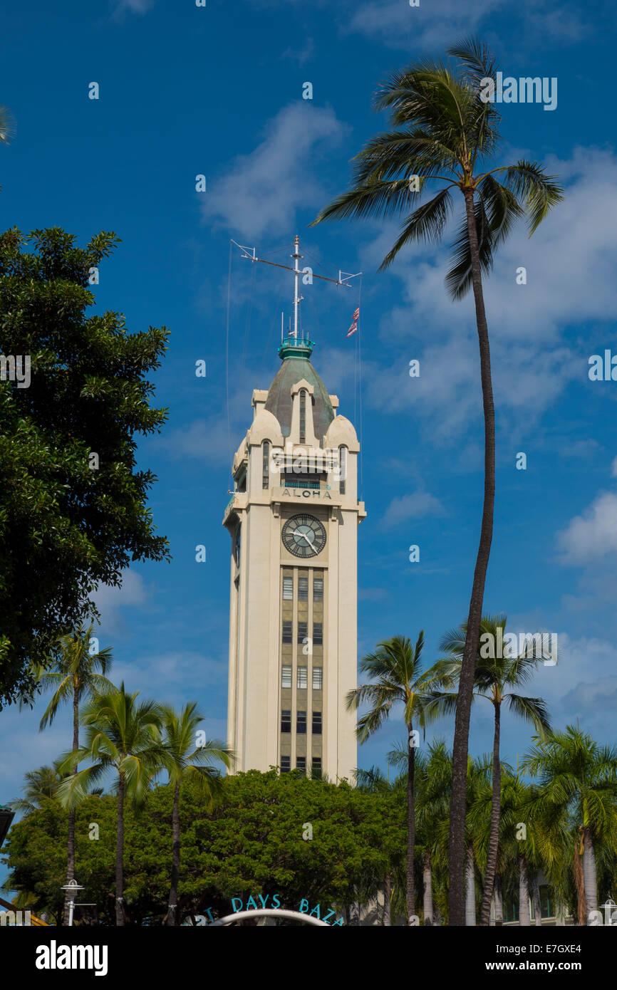 Aloha tower hi-res stock photography and images - Alamy