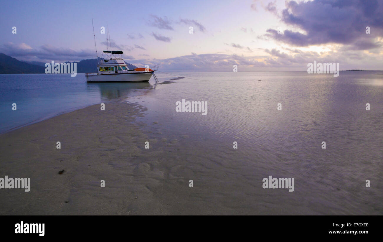 Sandbar, Kaneohe Bay, Oahu, Hawaii Stock Photo - Alamy