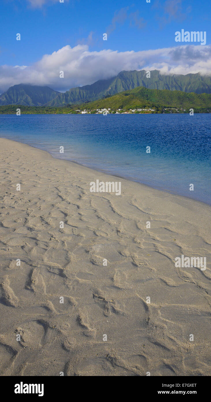 Sandbar, Kaneohe Bay, Oahu, Hawaii Stock Photo - Alamy
