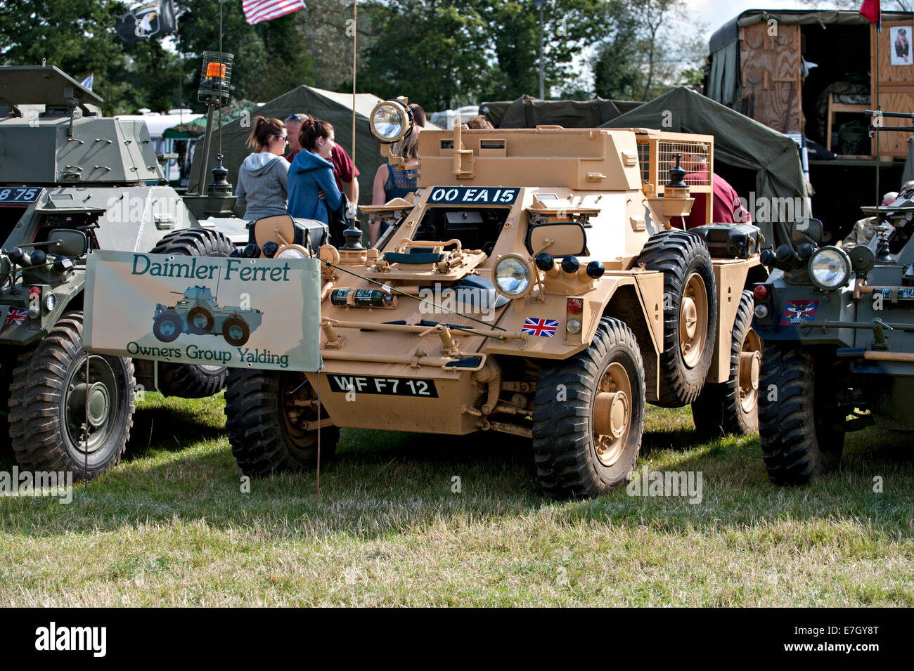 Vintage british army military vehicles hi-res stock photography and ...