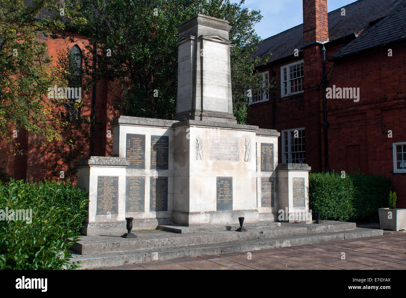 The war memorial, South Wigston, Leicester, Leicestershire, England, UK ...