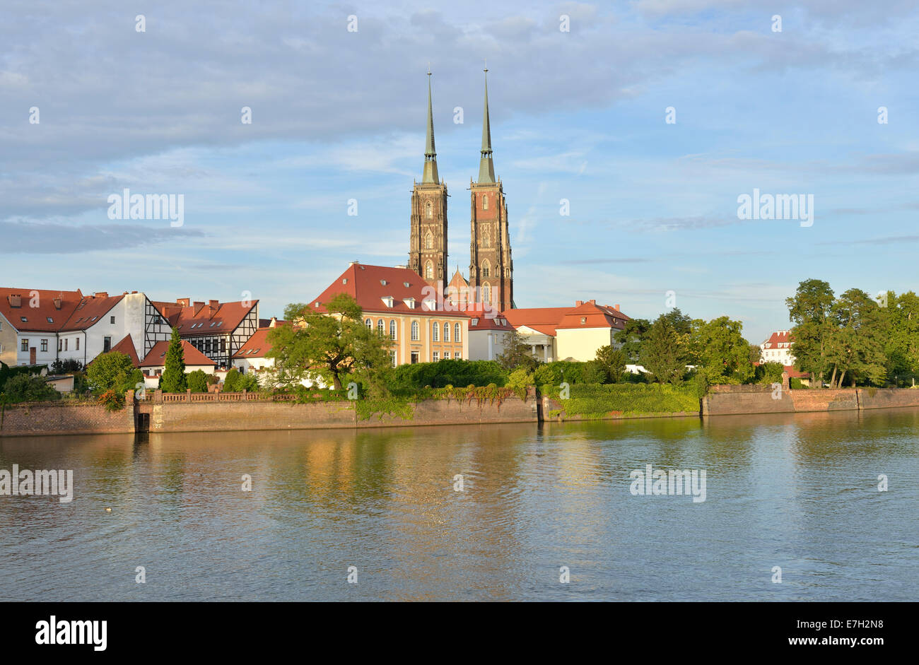 Ostrow Tumski island on river Oder with the Cathedral, Wroclaw, Poland ...