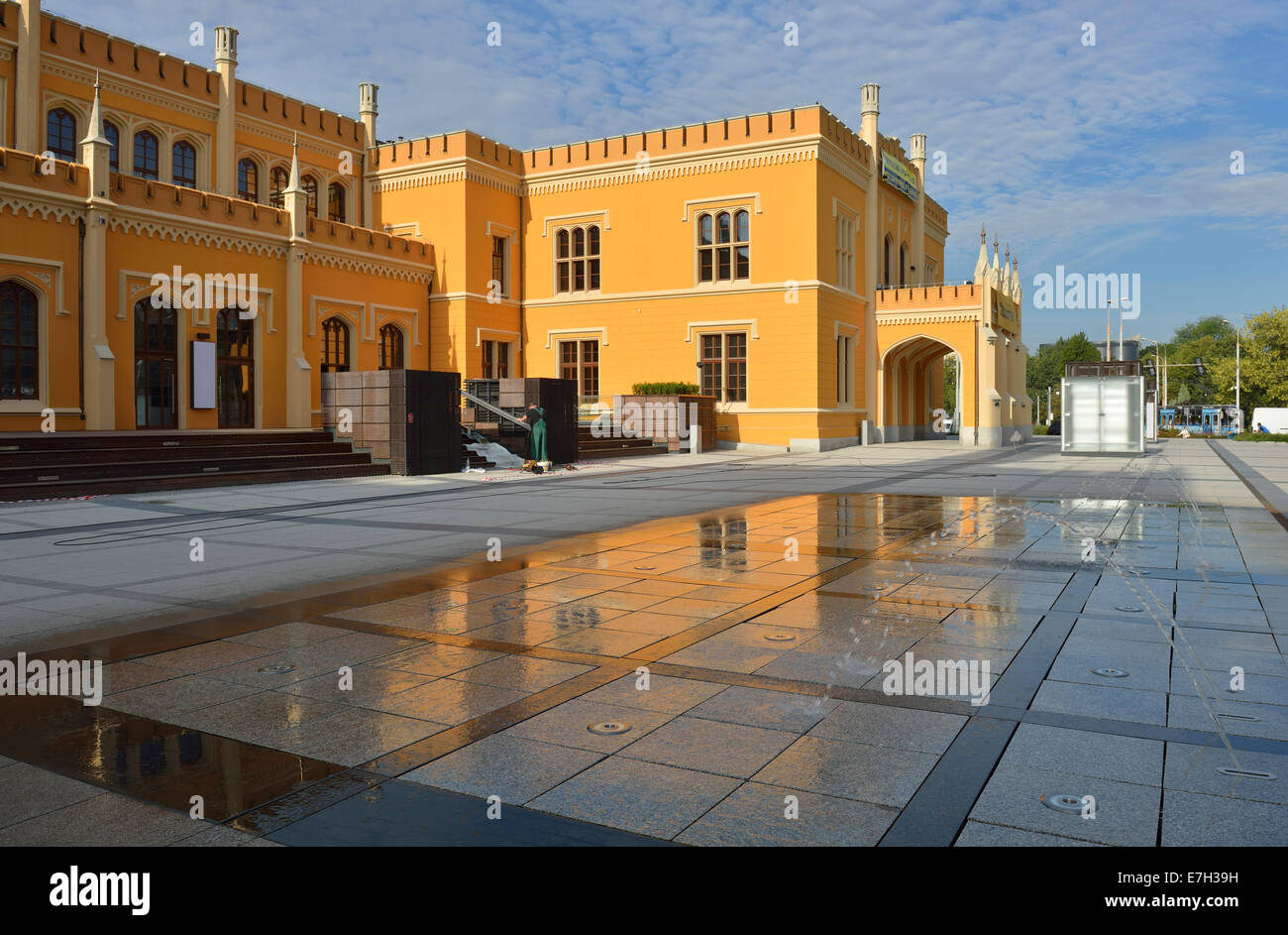 Main train station, Wroclaw, Poland Stock Photo - Alamy