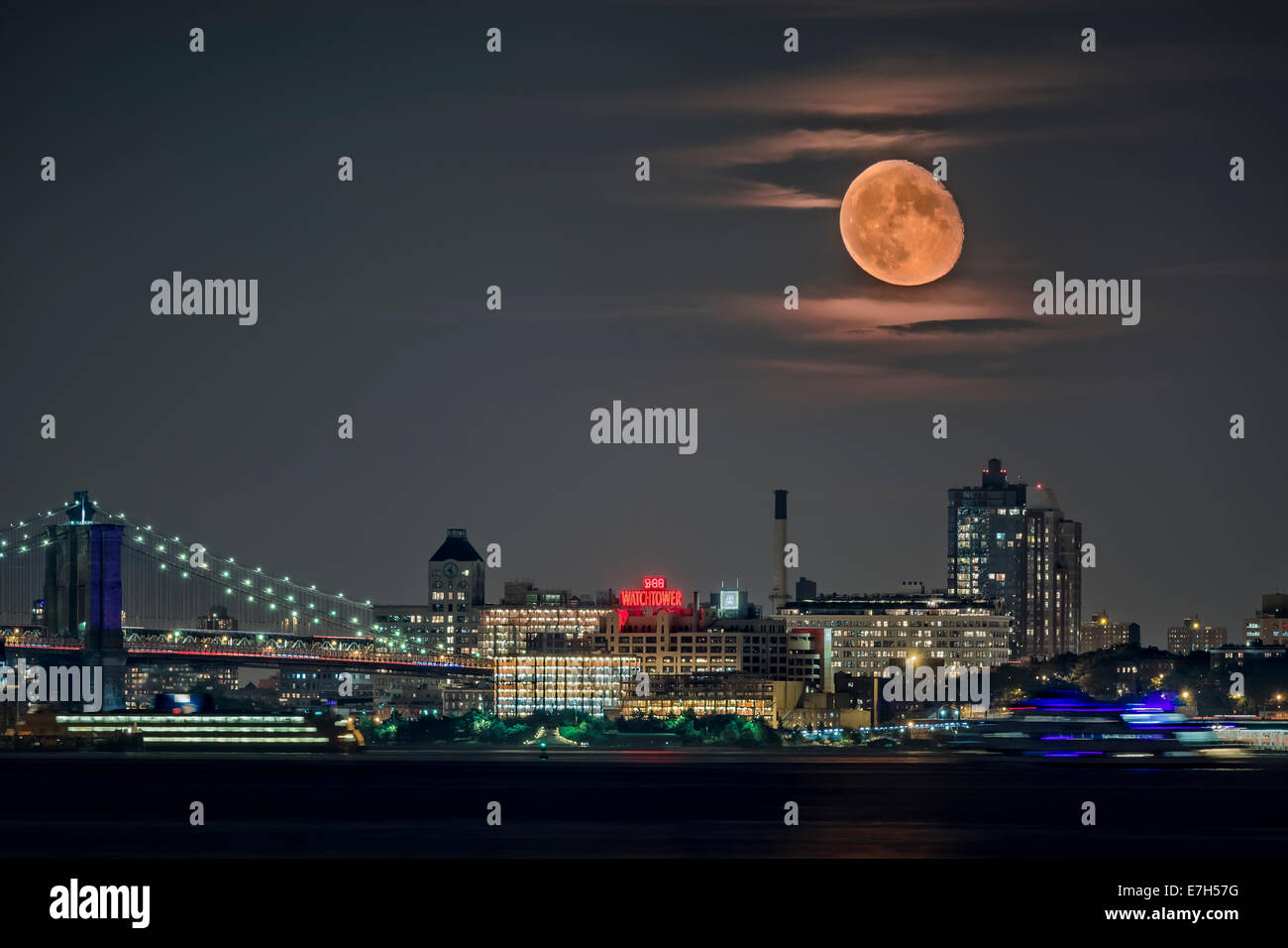 Watchtower brooklyn hi-res stock photography and images - Alamy