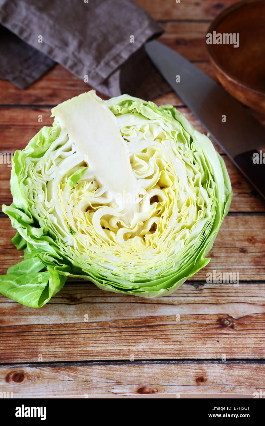 Whole half green cabbage hi-res stock photography and images - Alamy