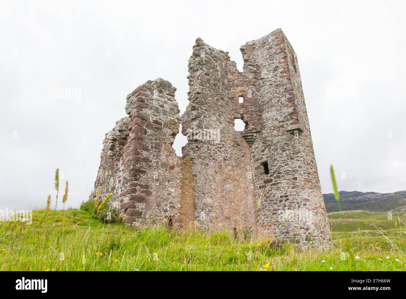 Ruins of an old castle in Scotland Stock Photo - Alamy