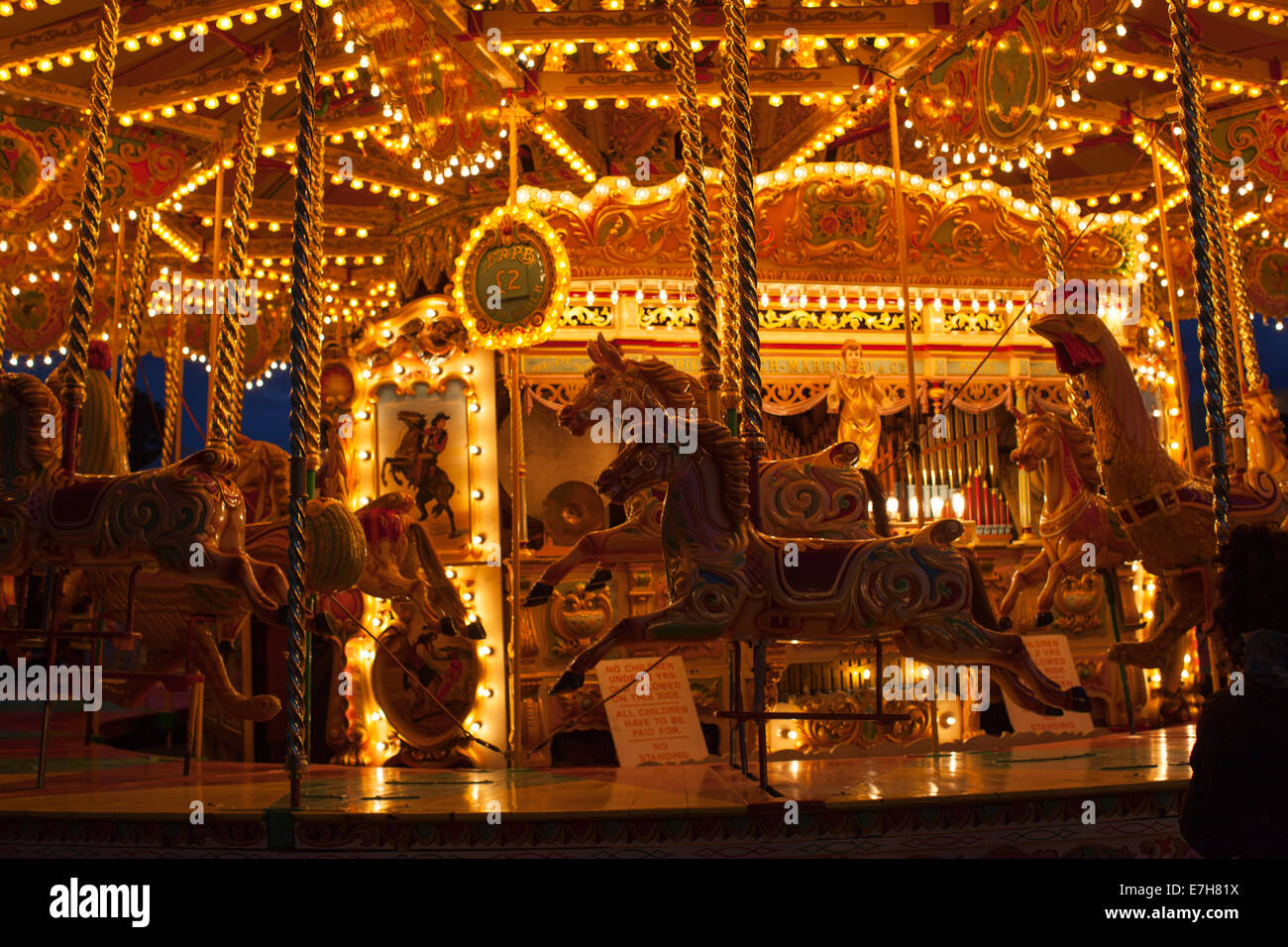 Fairground carnival ride wheel fun hi-res stock photography and images ...