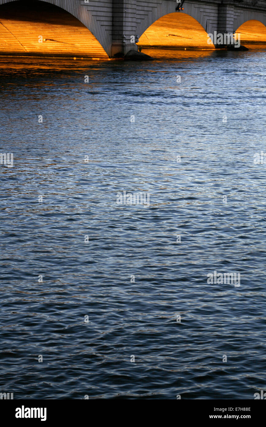 River Thames at Putney Bridge, Putney, London, UK Stock Photo - Alamy