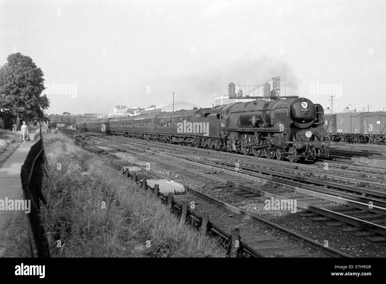 original british rail steam engine merchant navy class 35025 ...
