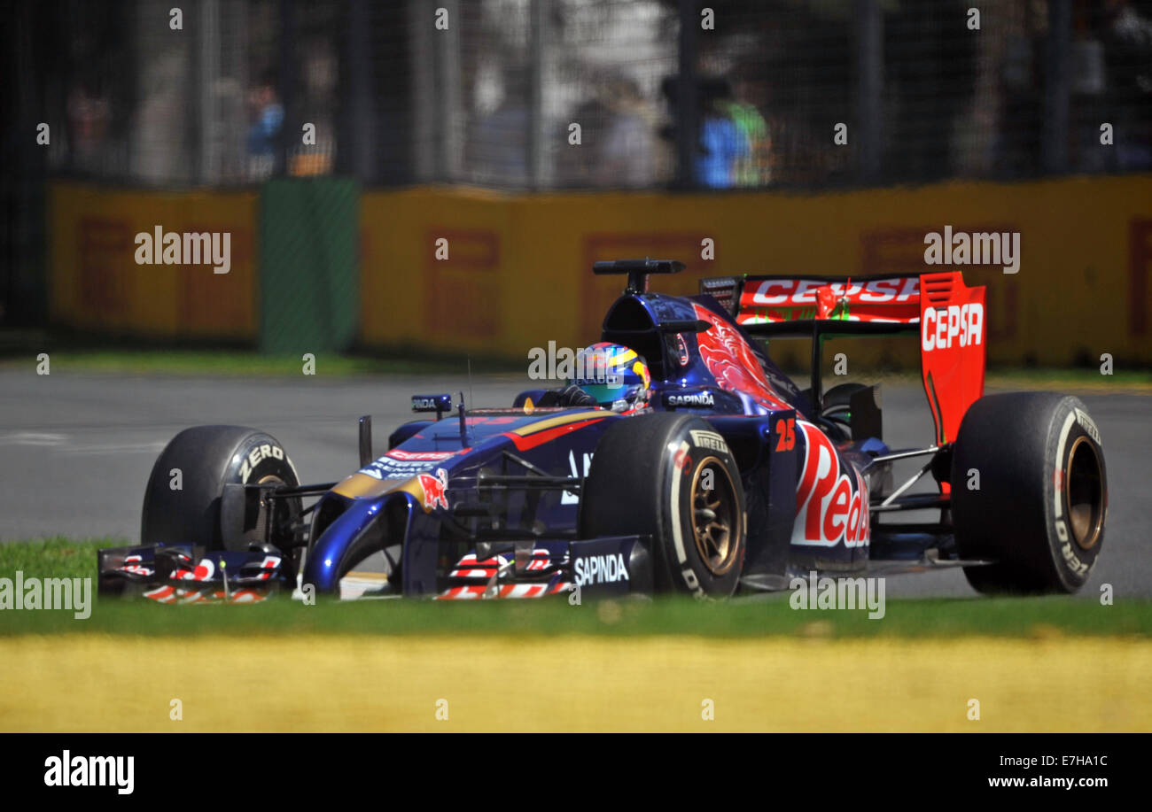 The new generation turbo charged hybrid Formula One Cars race for the ...