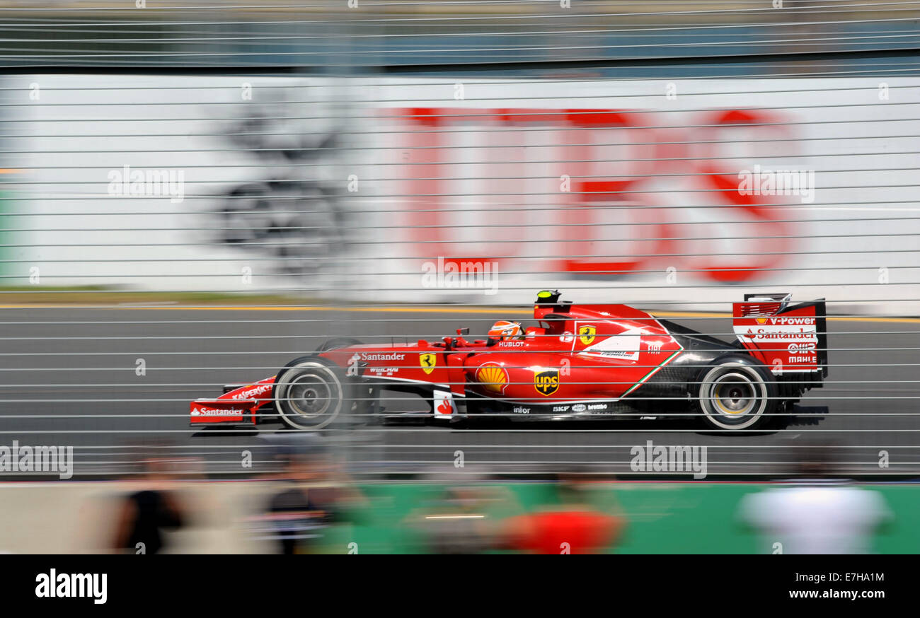 The new generation turbo charged hybrid Formula One Cars race for the ...