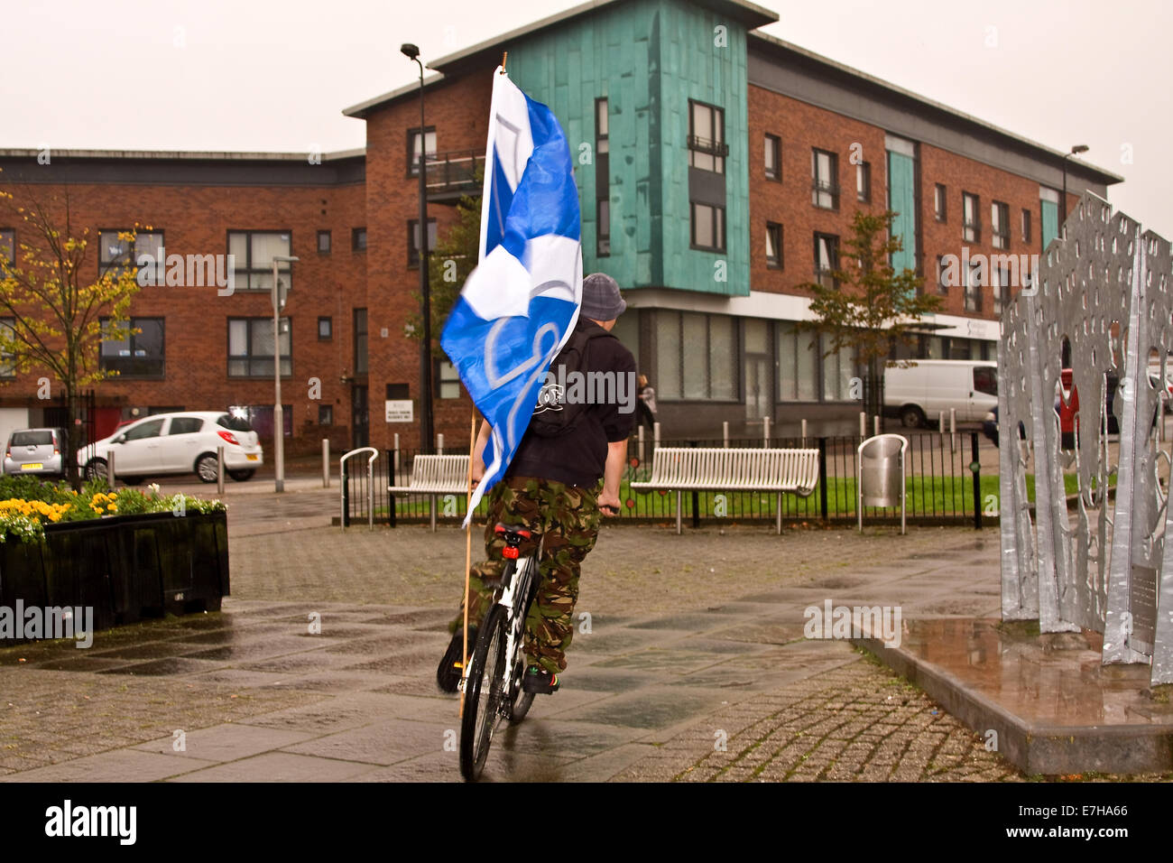 Scottish referendum polling 2014 hi-res stock photography and images ...