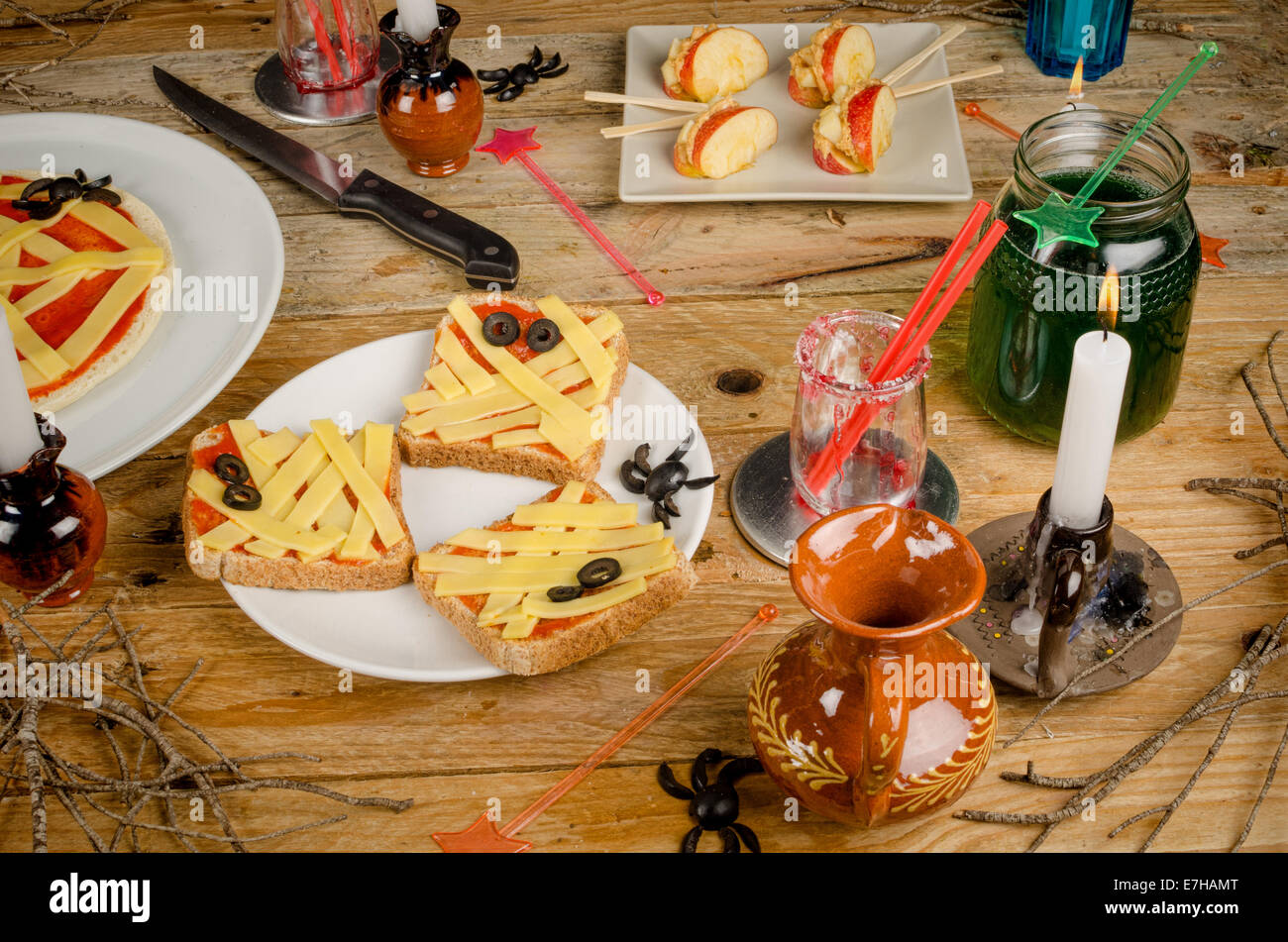 Spooky snacks hi-res stock photography and images - Alamy