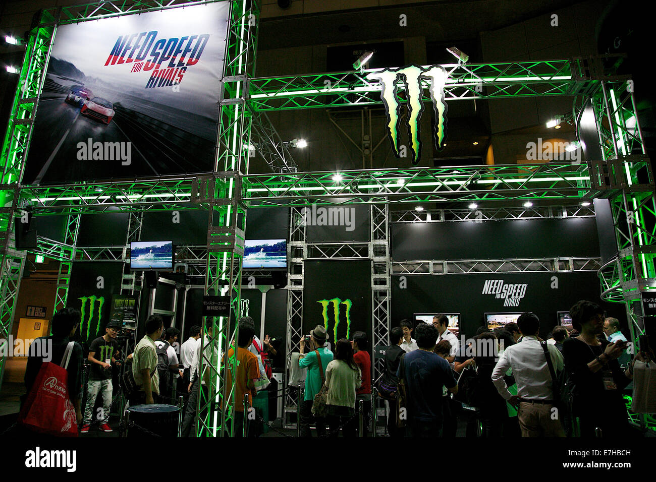 Visitors see the latest technology innovations in video game devices ...