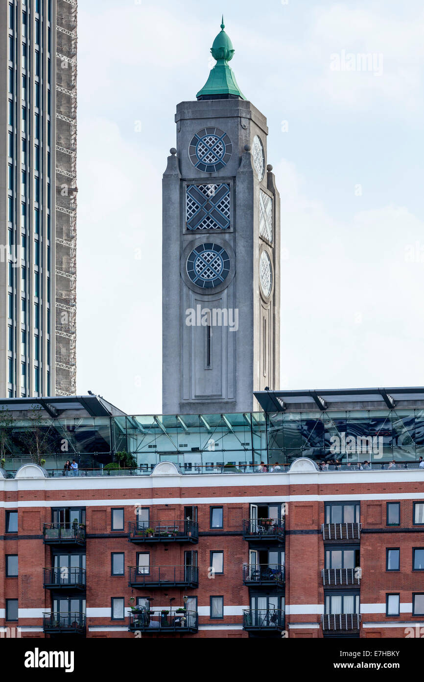 Oxo tower restaurant hi-res stock photography and images - Alamy
