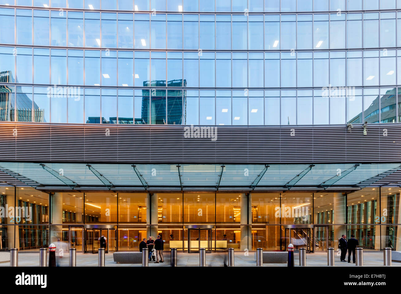 The Entrance To 20 Fenchurch Street (The Walkie Talkie Building) London ...