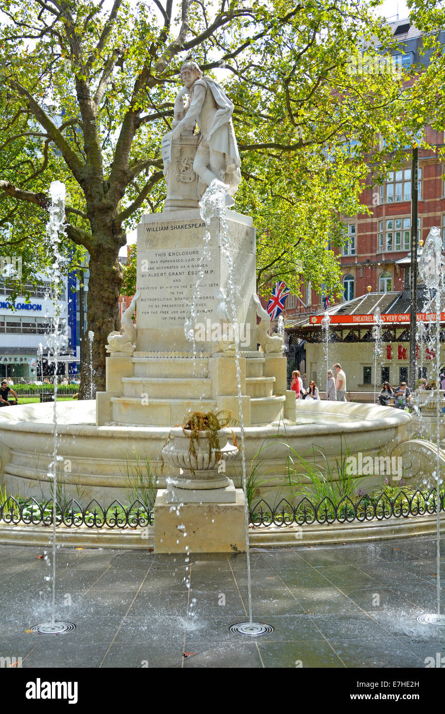 William Shakespeare Statue High Resolution Stock Photography and Images ... William Shakespeare Statue High Resolution Stock Photography and Images ...