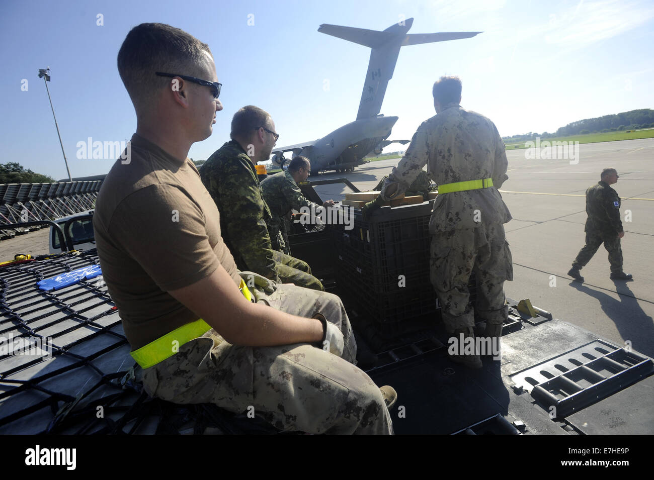 Iraq. 18th September, 2014. The Canadian Armed Forces (CAF) start ...