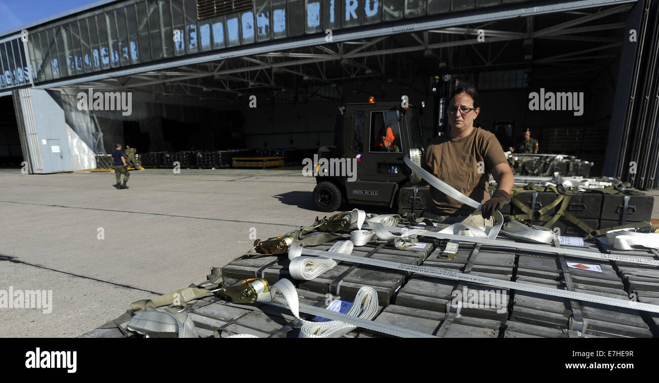 Small arms ammunition hi-res stock photography and images - Alamy