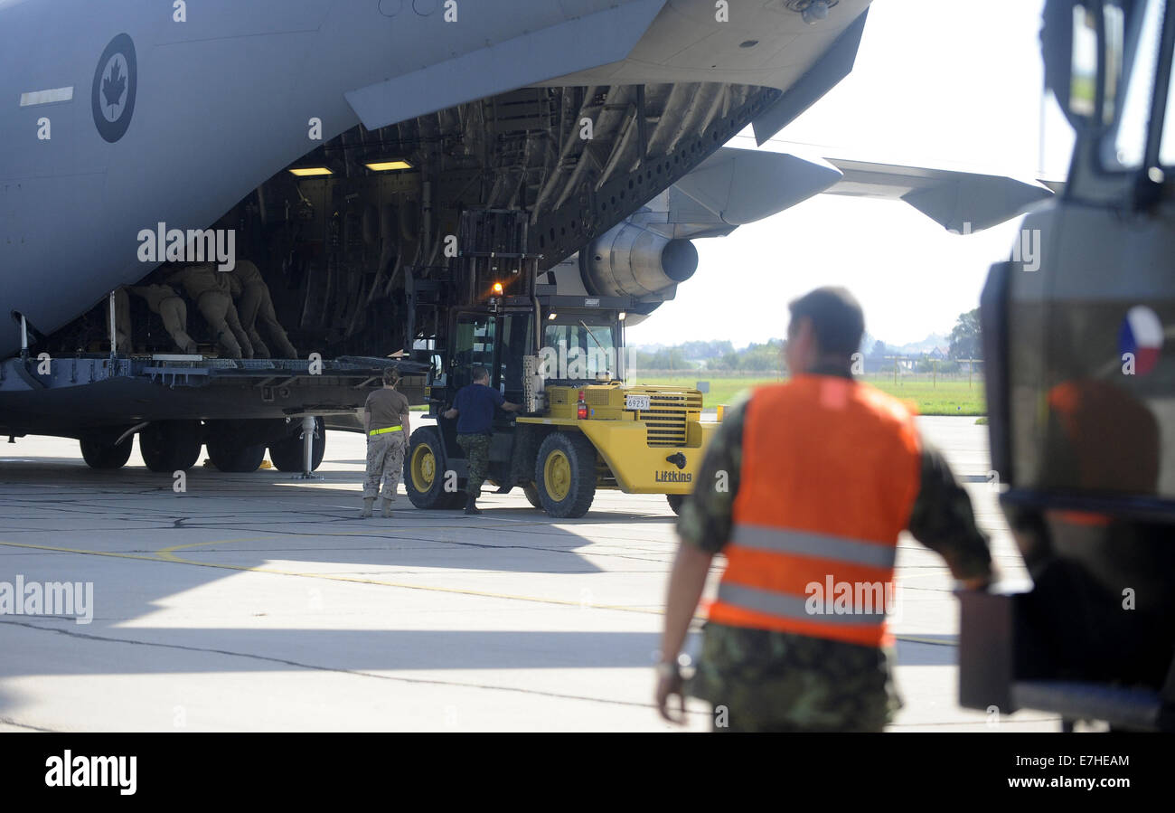 Canadian armed forces iraq hi-res stock photography and images - Alamy