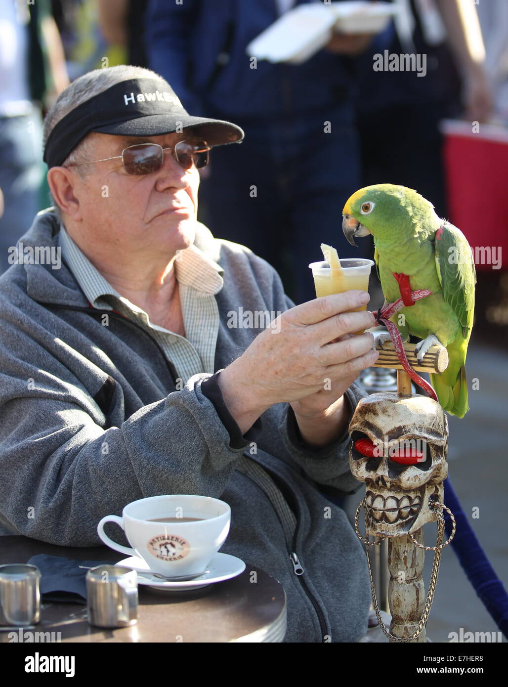 Hot weather pictures from Primrose Hill and Kings Road Chelsea ...