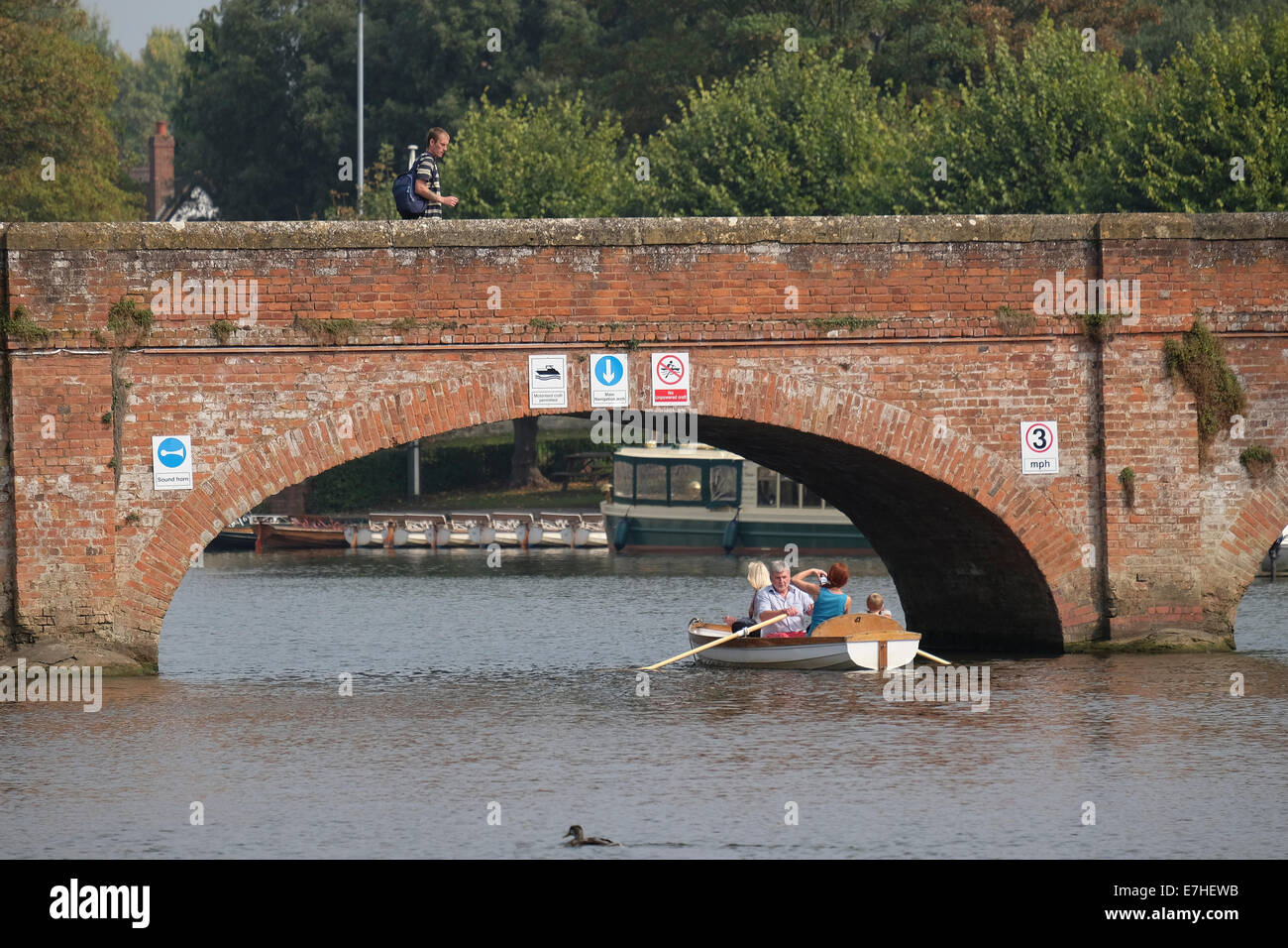 Stratford bridge hi-res stock photography and images - Alamy