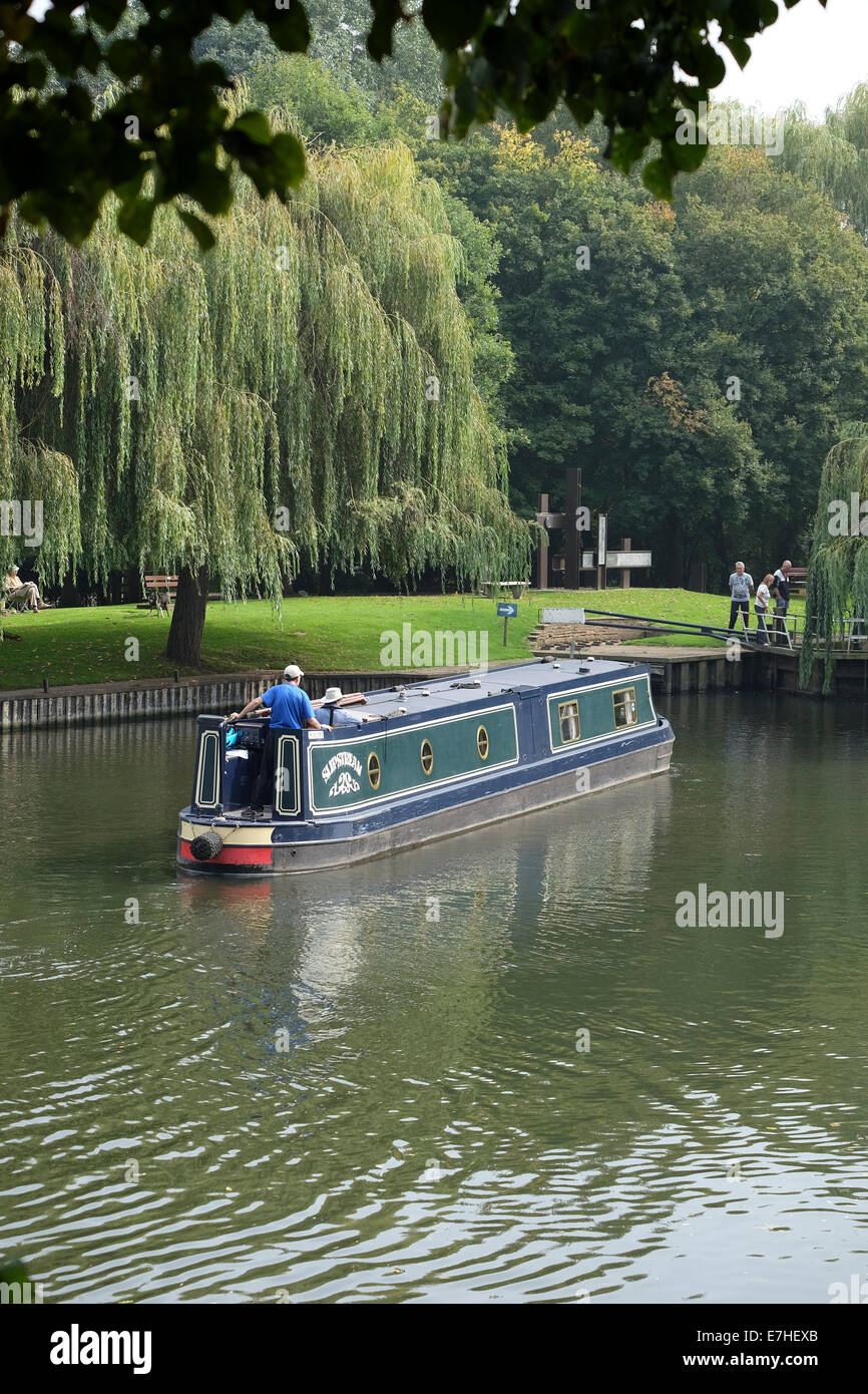 Slipstream boat hi-res stock photography and images - Alamy