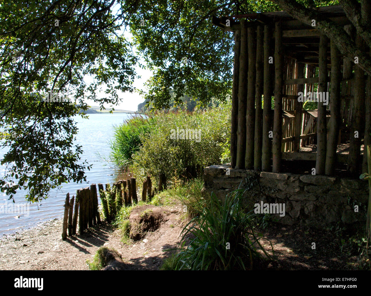 Bird watching hide, The Loe Pool, Penrose, Cornwall, UK Stock Photo - Alamy