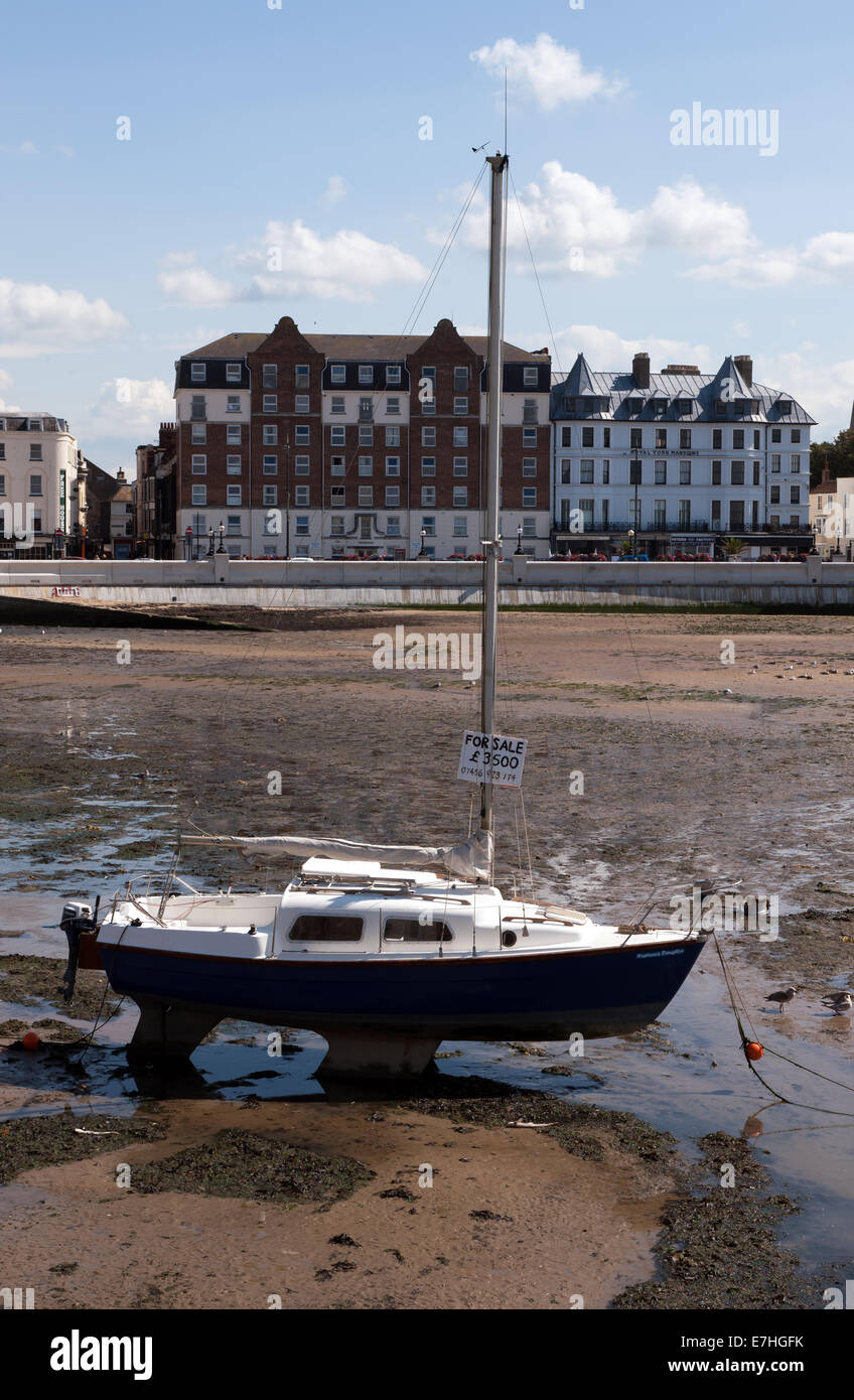 Looking towards the Parade, from Margate Harbor Arm Stock Photo - Alamy