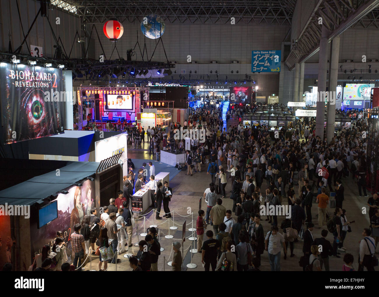 Tokyo games show hi-res stock photography and images - Alamy