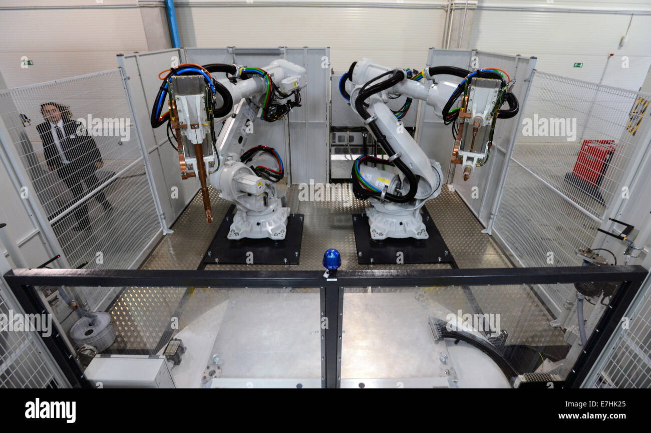 Abb company international power automation hi-res stock photography and ...