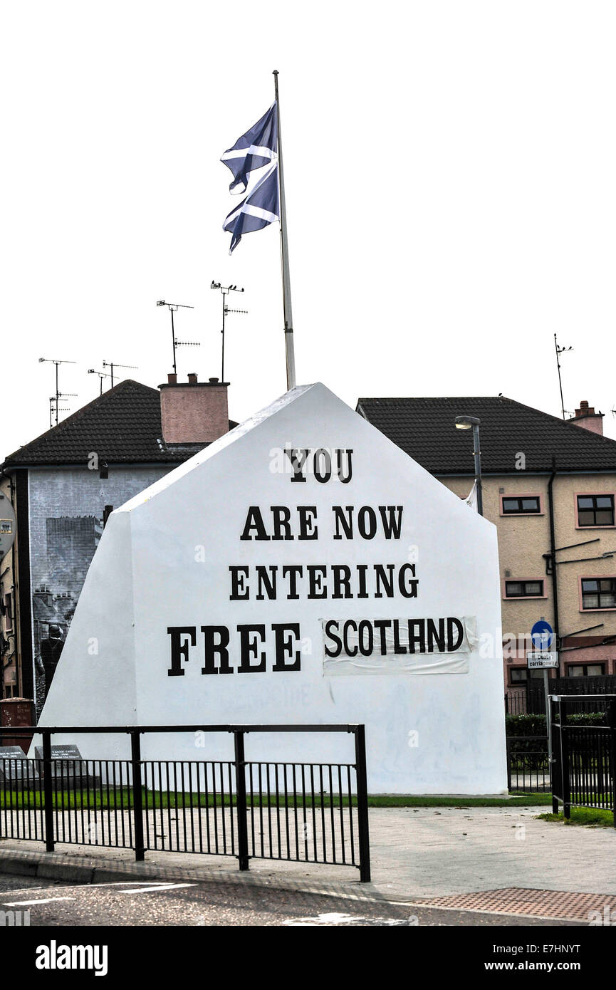 Scotland ireland flags hi-res stock photography and images - Alamy