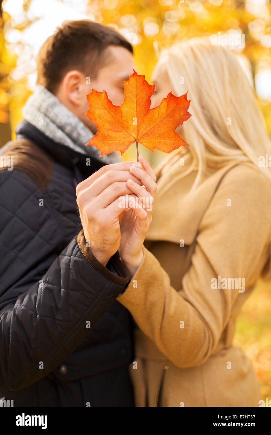 Autumn kissing woman man hi-res stock photography and images - Alamy