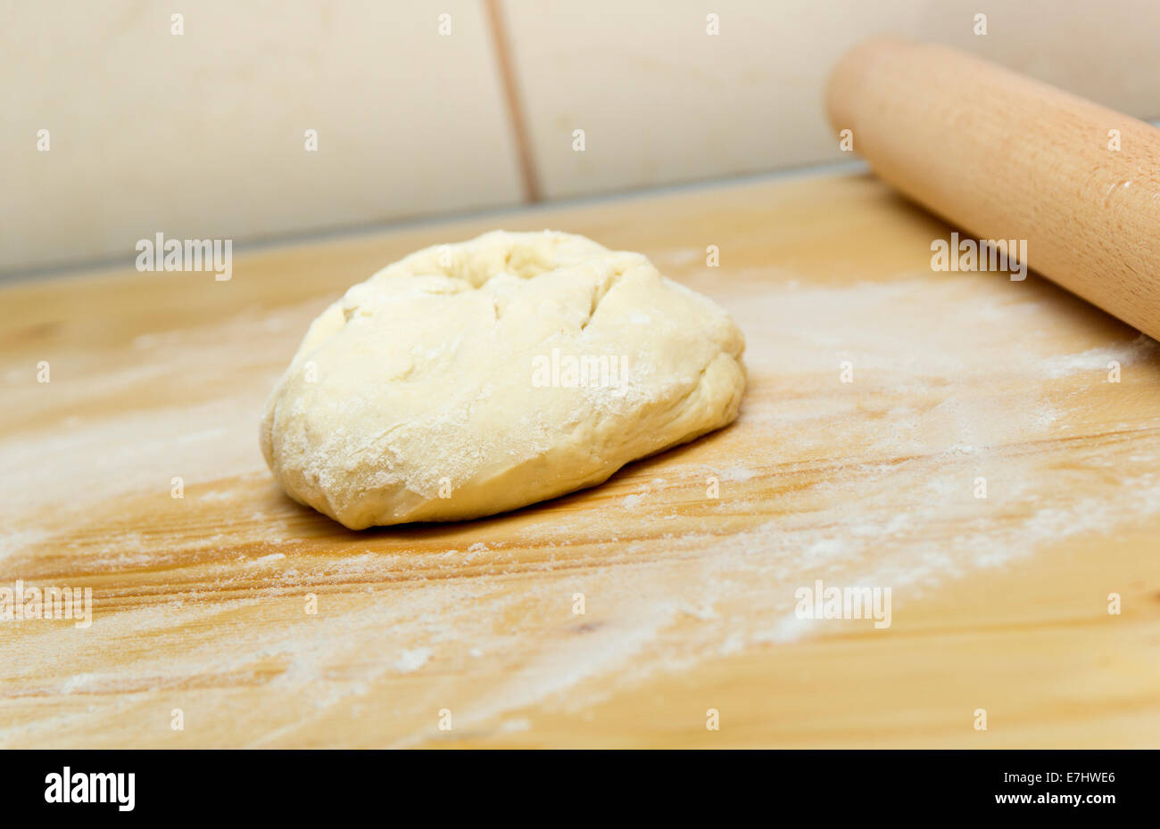 Pizza dough hi-res stock photography and images - Alamy