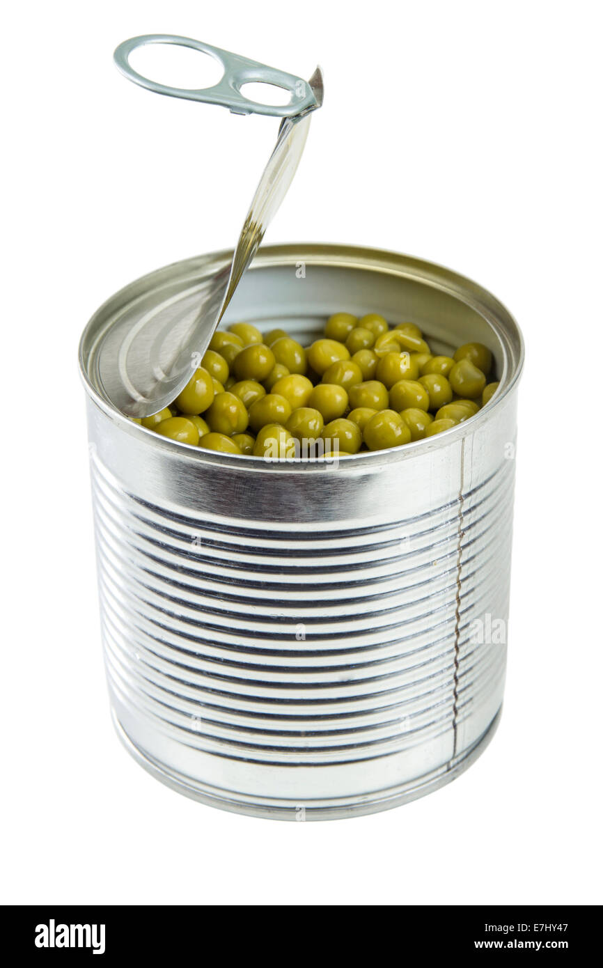 Opened tin with green peas isolated on white background Stock Photo - Alamy
