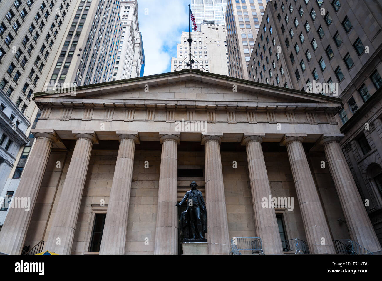 Washington monument height hi-res stock photography and images - Alamy