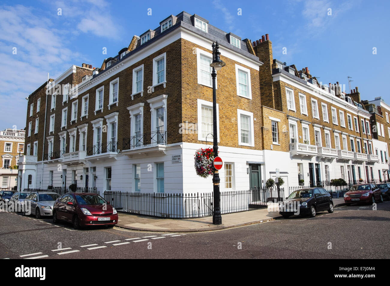 Homes buildings city english england britain terraced residential ...