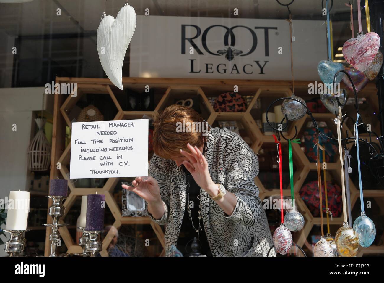 Harrogate Shops and People Stock Photo - Alamy